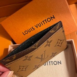 Louis Vuitton | Accessories | Louis Vuitton Monogram Reverse Card ...